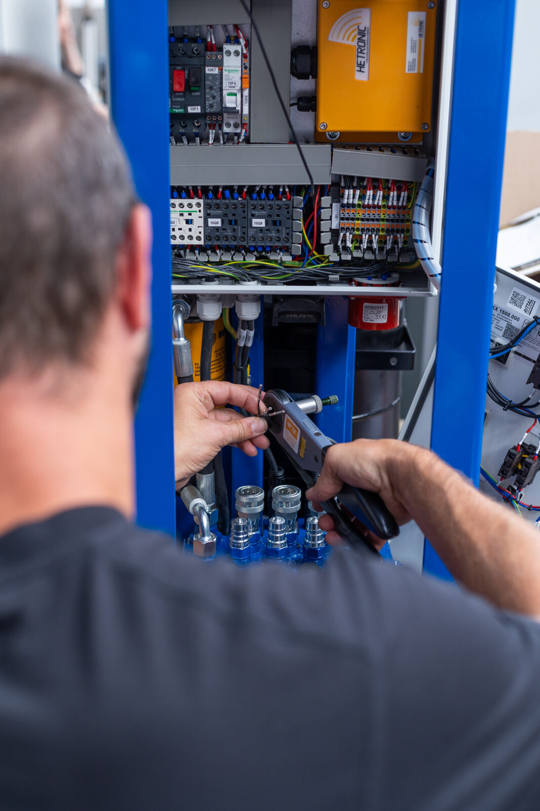 Efficient positioning of transition pieces - Technotron