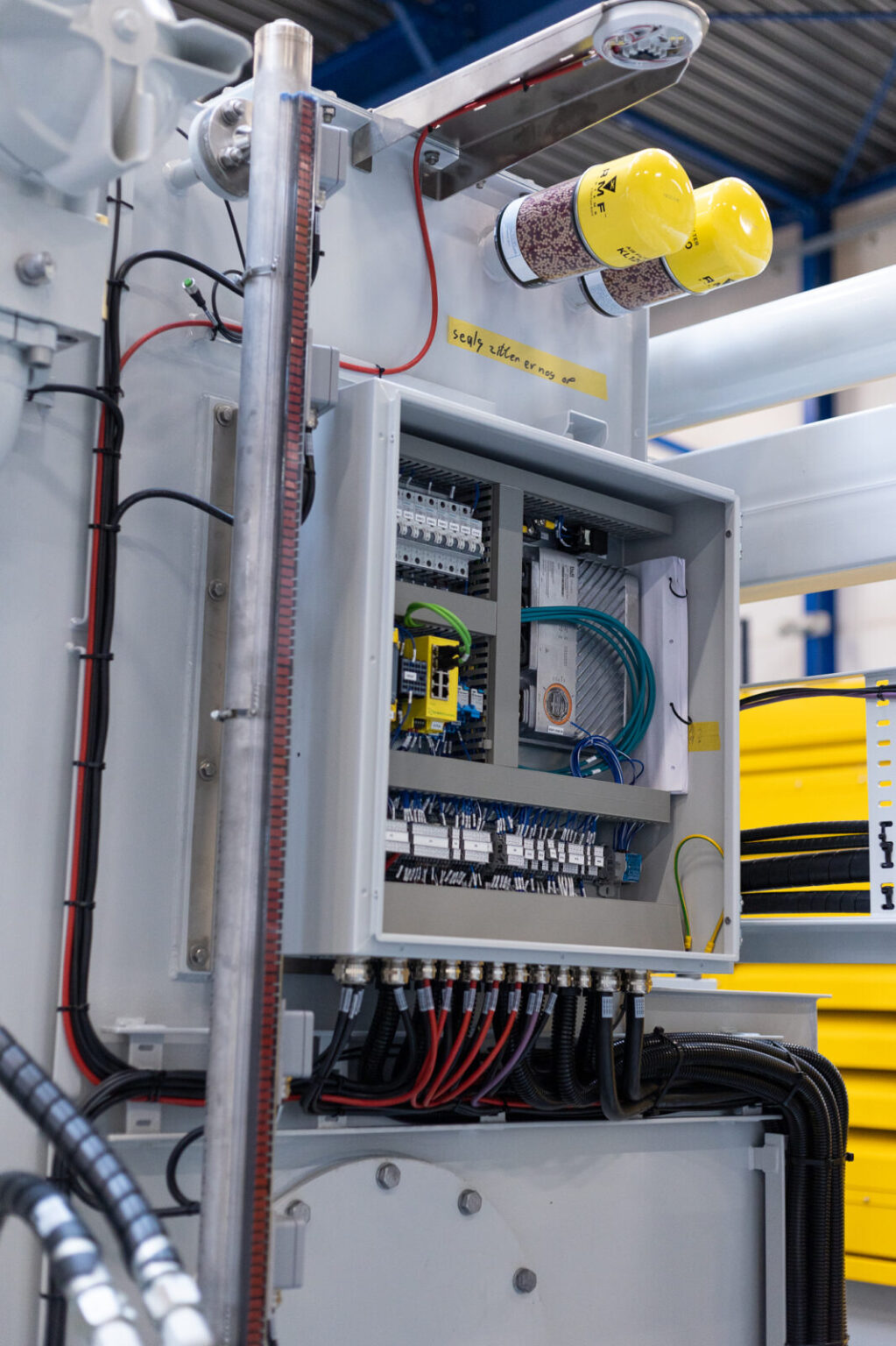 The brains of a hydraulic power pack - Technotron